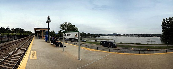 Tuesday Tour of the Hudson Line: Beacon – I Ride The Harlem Line