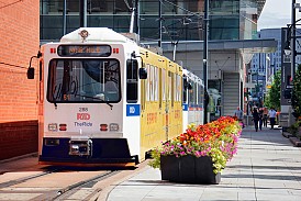 Taking a ride on Denver’s Light Rail, Part 1 – I Ride The Harlem Line