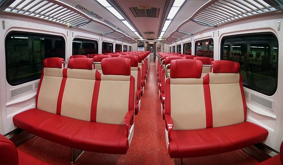 My date with an M8… – I Ride The Harlem Line