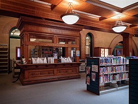 From train station to library, Part 2: Middletown – I Ride The Harlem Line