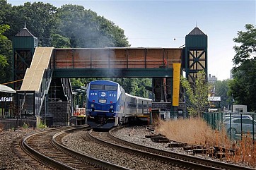 Tuesday Tour of the Hudson Line: Peekskill – I Ride The Harlem Line