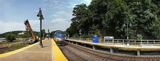 Tuesday Tour of the Hudson Line: Peekskill – I Ride The Harlem Line