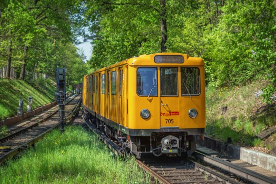 Above-Ground on the “Underground” – Berlin’s U3 – I Ride The Harlem Line